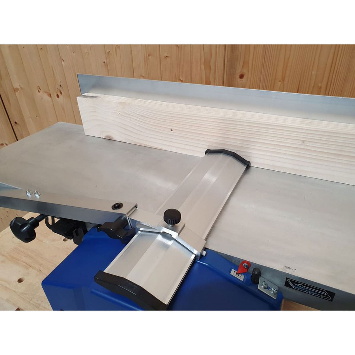 Charnwood PT250 Bench Top 10'' x 5'' Planer Thicknesser - Charnwood ...